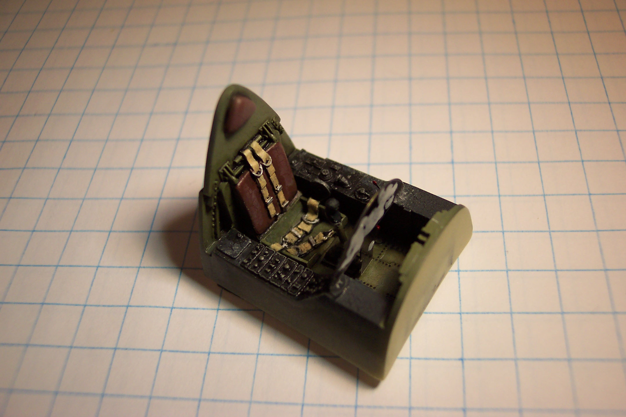 000_0003 – MODEL AIRPLANE MAKER